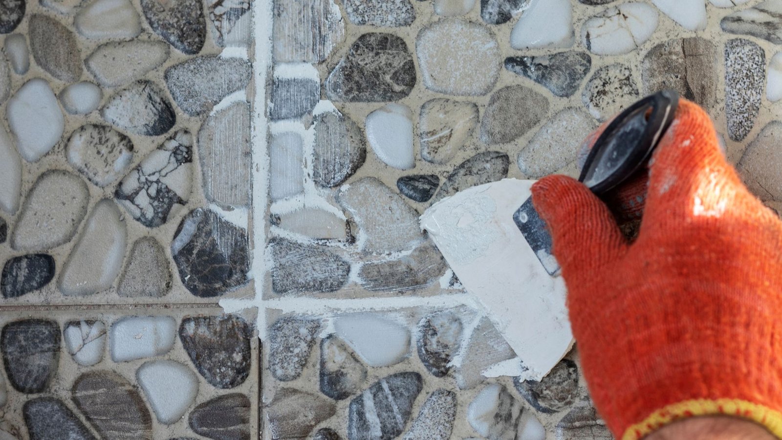 Choosing The Right Grout Colour For Your Tiles In NZ: A Complete Guide